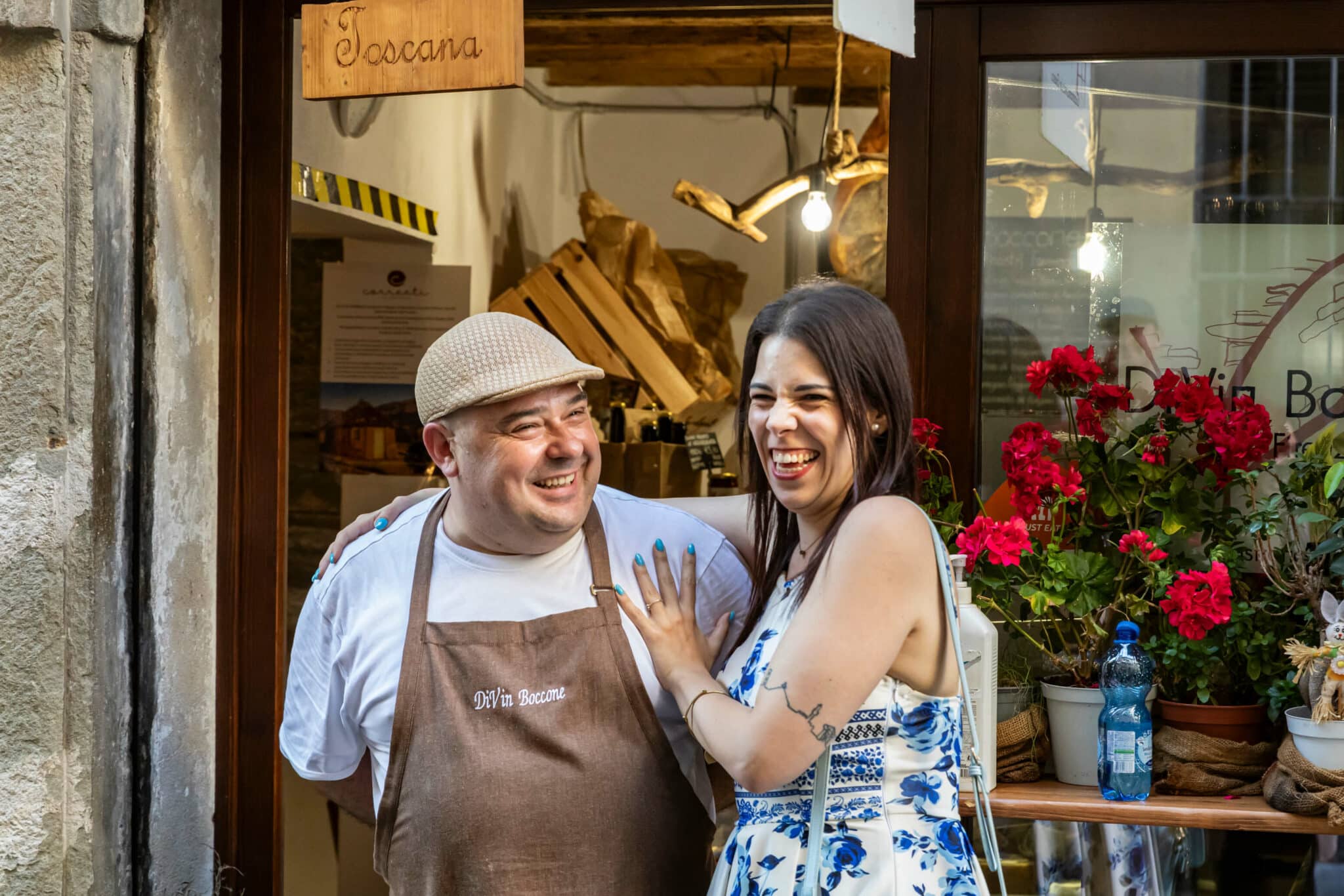 A Guide To Wine Windows in Florence | Eating Europe