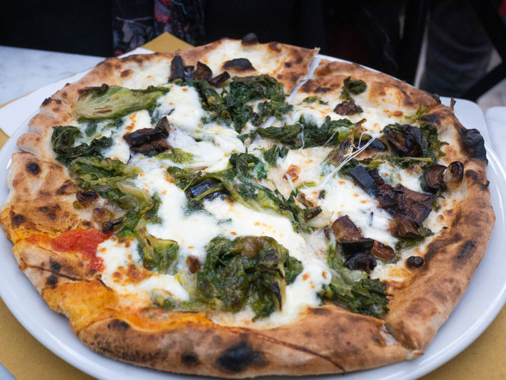 Naples Pizza Tour: Pizza, Pizza, Pizza! | Eating Europe