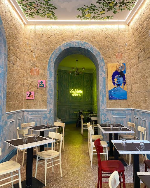 Where to Find the Best Fried Pizza in Naples | Eating Europe