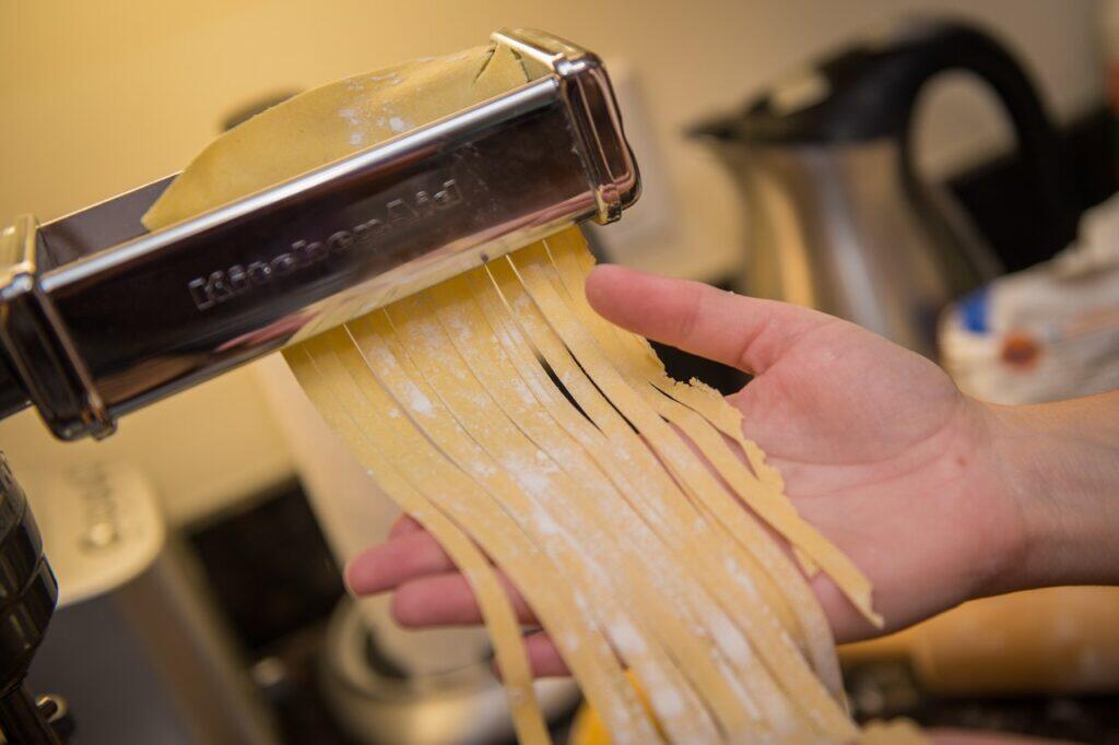 The Ultimate Guide to Neapolitan Pasta | Eating Europe