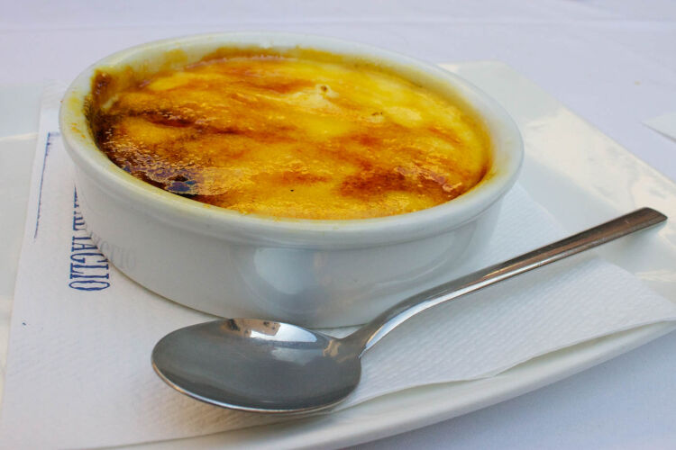 A Local’s Guide to Crema Catalana in Barcelona | Eating Europe