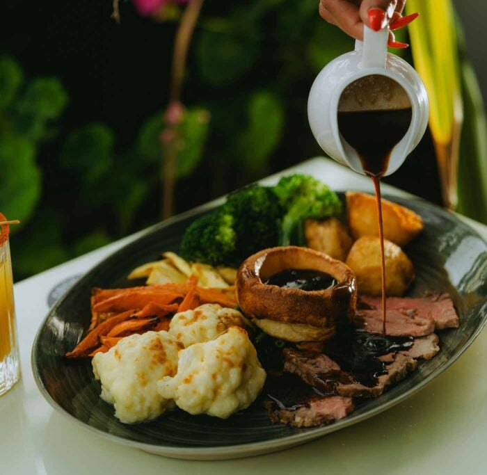 An Essential Guide to Sunday Roast in London | Eating Europe